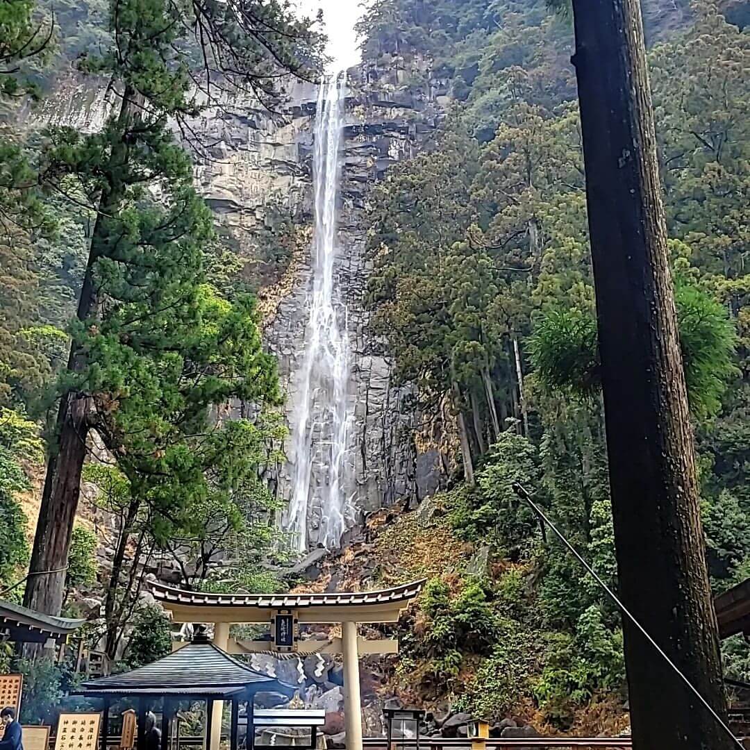 Nachi Falls - Sightseeing Japan